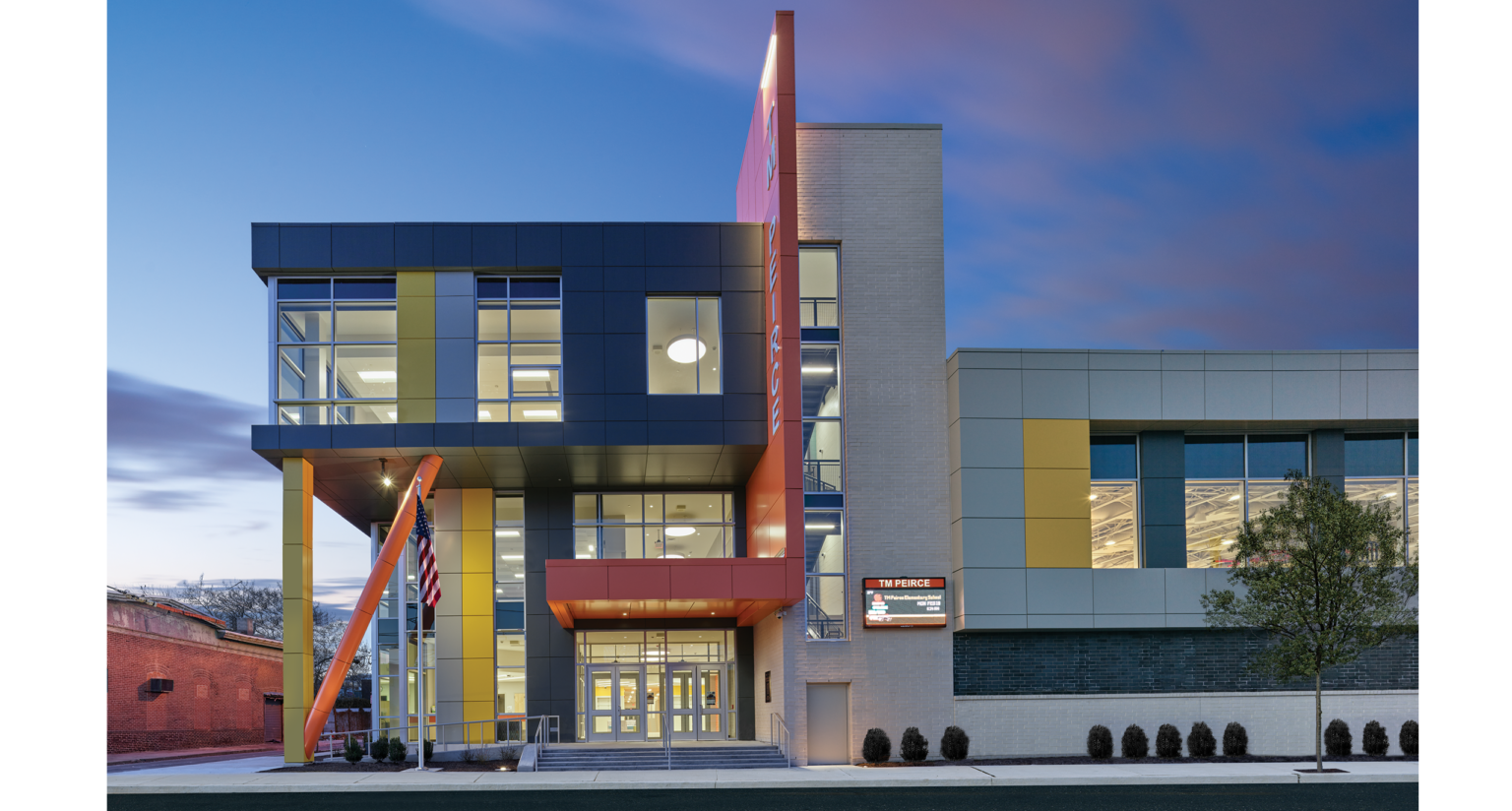 Blackney Hayes - Make space with us.